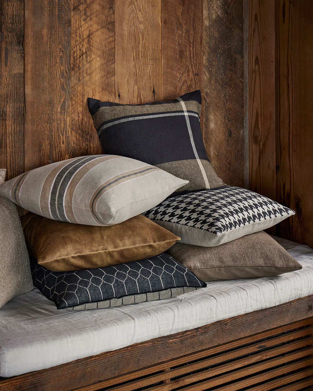 Shop On-Trend Cushions and Cushions Covers for a Stylish Home– Ink ...